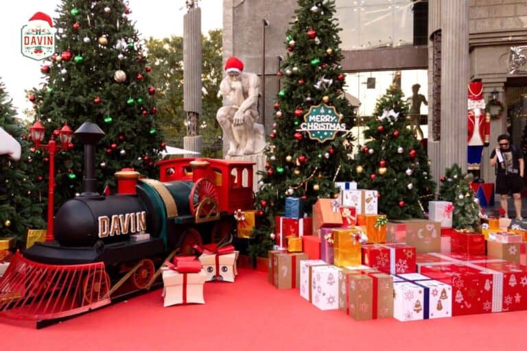 คริสต์มาส @ Davin Cafe | คาเฟ่ คริสต์มาส โทนช็อกโกแลตในรามอินทรา
